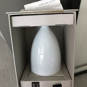 Saje | Accents | Limited Edition Saje Wellness 1 Diffuser And Blend Kit ...